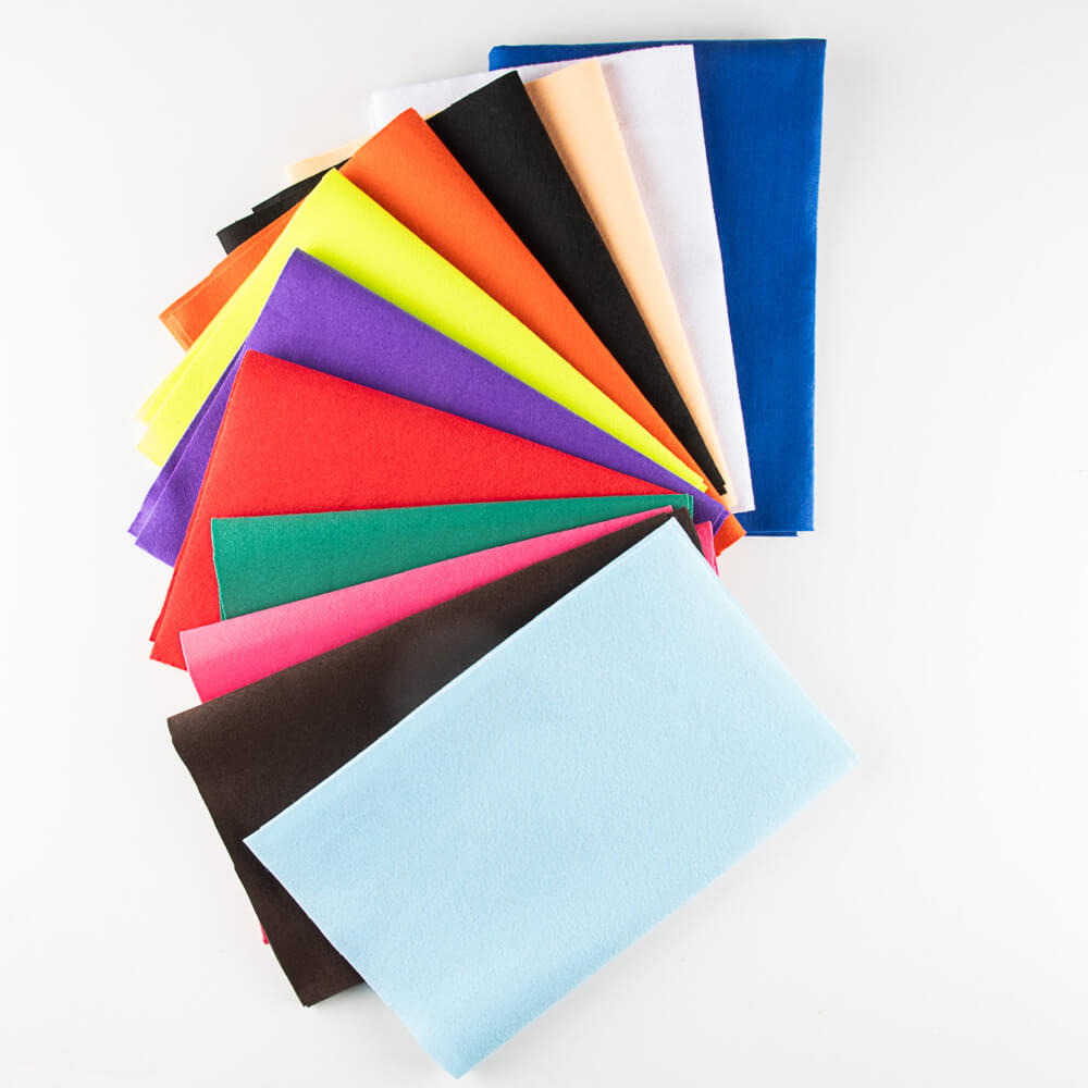 Hojas Fieltro 12 colores 30x90cm – Ribes & Casals
