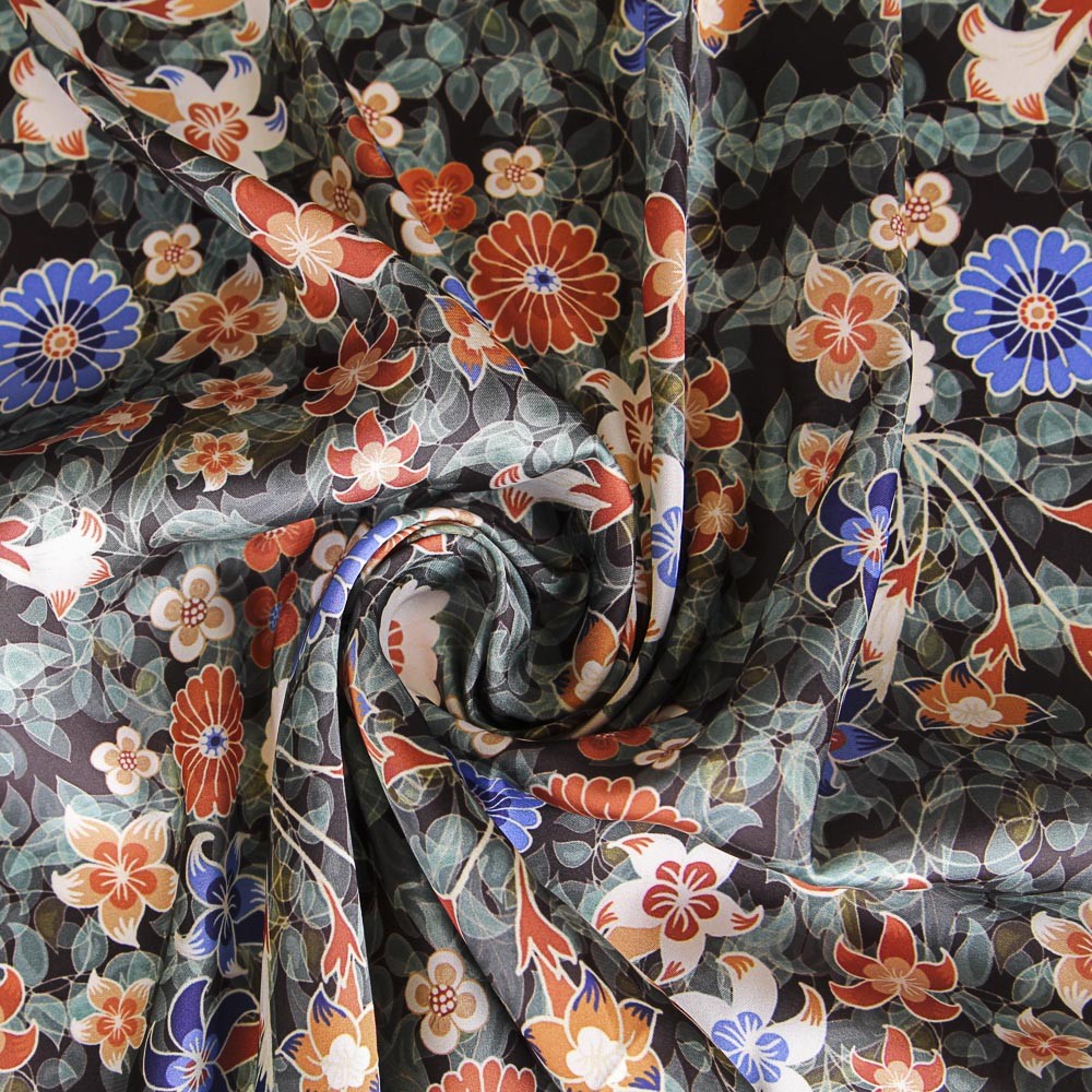 Satén Flor Malasia Verde – Ribes & Casals