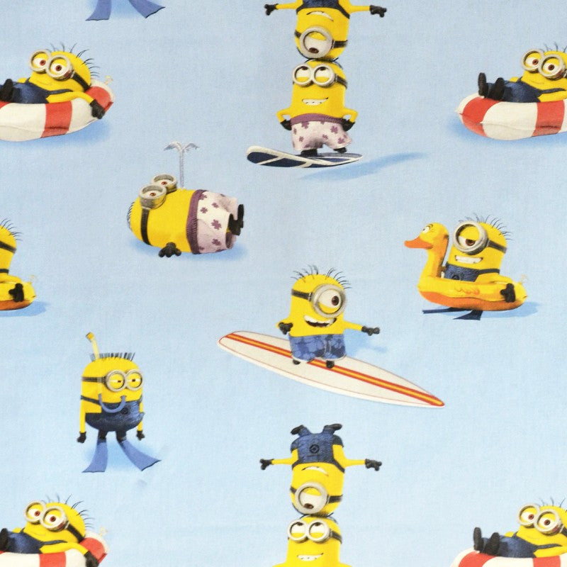Tela Popelín Minions Azul Cielo – Ribes & Casals